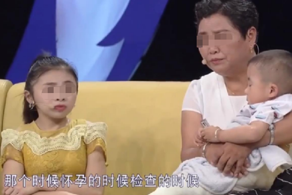 The 90 cm pocket mother insists on giving birth to a baby regardless of ...