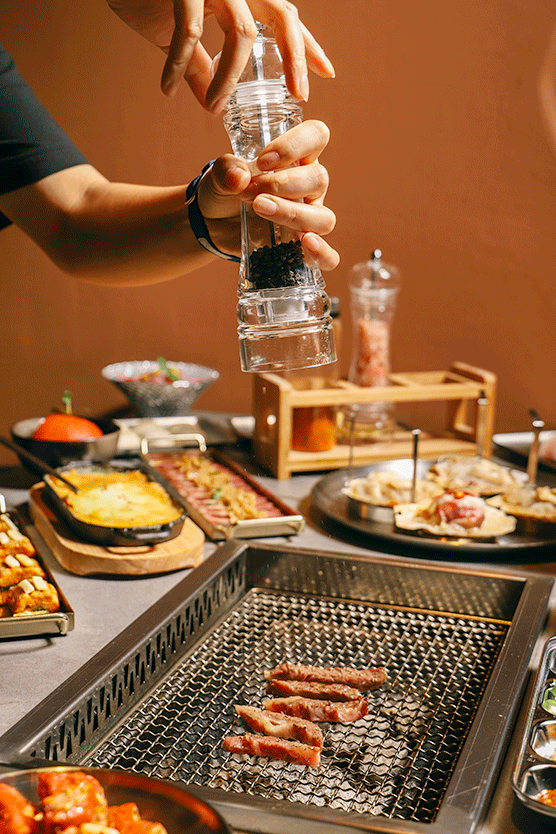 "Space Capsule" Barbecue No. 2 Landing, Open X Planet Food Journey - iNEWS