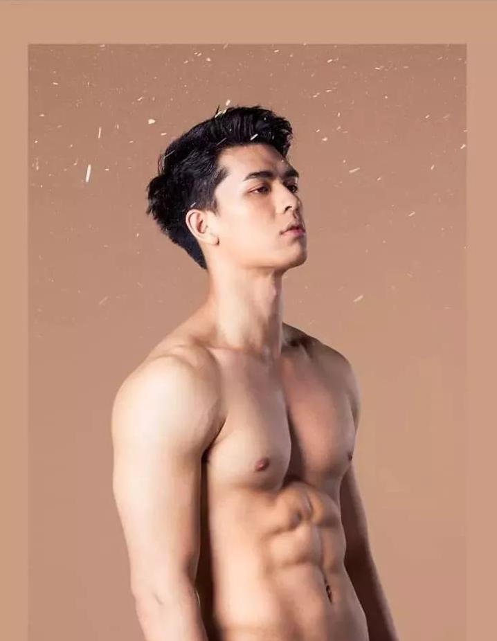 He is 192 cm tall and weighs 82 kg. The 24-year-old guy is handsome and ...