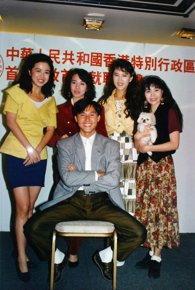 Remember TVB's "Murong Fu"?Debut for 45 years, tepid, 65-year-old walks ...