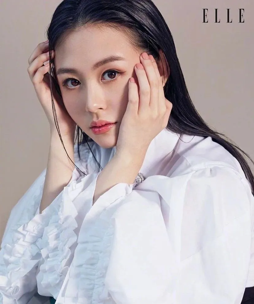 Is this the most beautiful daughter of Qiu Shuzhen?Suddenly his face ...