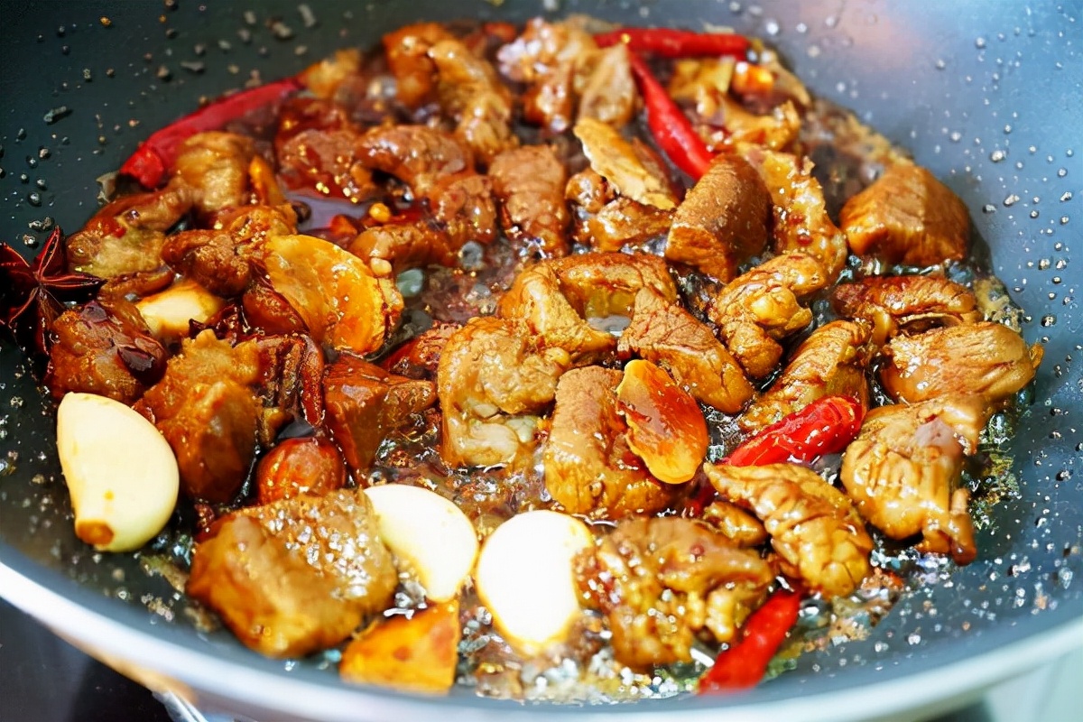 Fried mutton with yuba, the mutton is more soft and rotten, not tainted ...