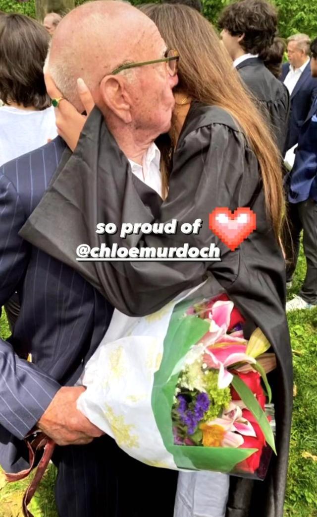 Wendi Deng's ex-husband for the first time, 90-year-old Murdoch ...