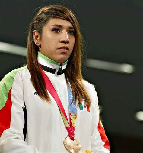 Alma Ibarra, the world champion challenger out of suffering - iNEWS