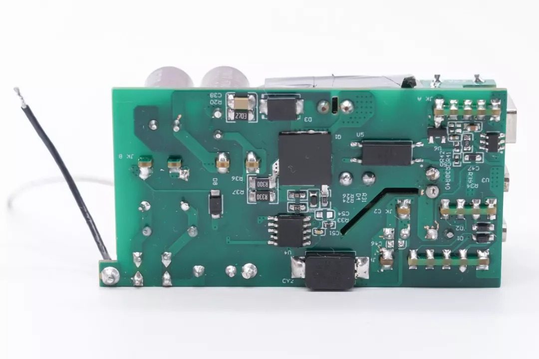 Juneng Chuangxin launches a variety of high-efficiency GaN PD fast ...