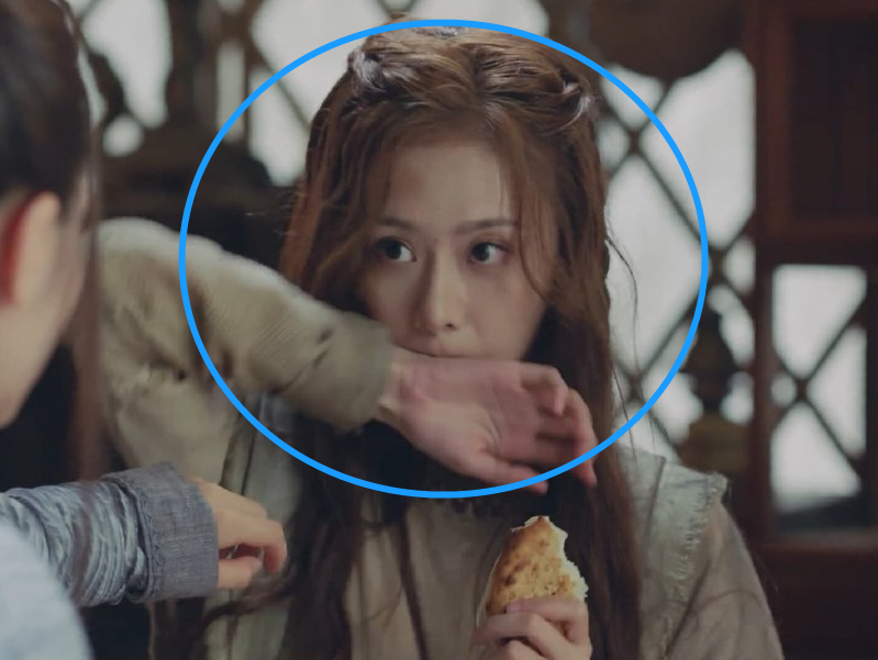 Obviously it was the same person, performing "Shanhe Ling" and "Long Song Xing", but the ...