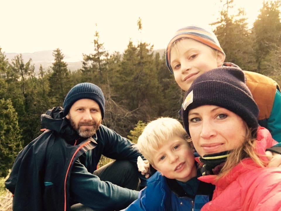 She is Felipe's ex-girlfriend. She confided her heart after 20 years of ...