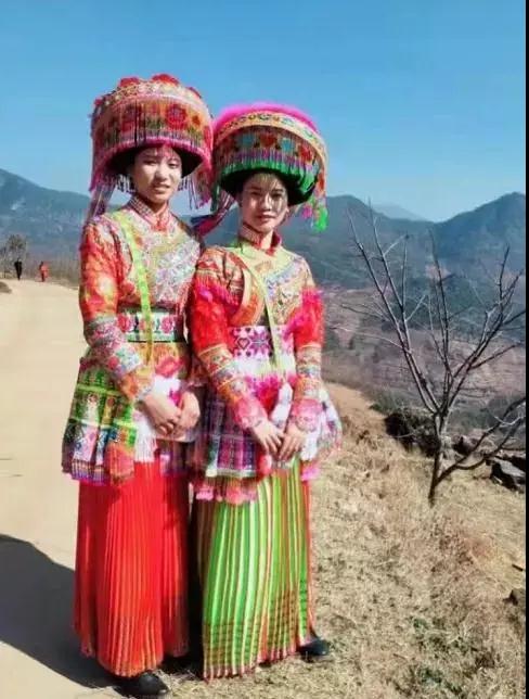 She is a student of Zhang Guimei and the first female soldier here in ...