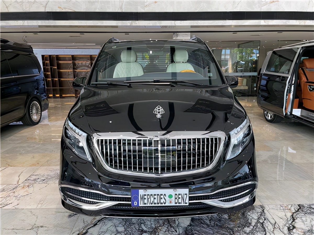 Mercedes-Benz Vito Maybach fully partitioned 4+2, top business luxury ...