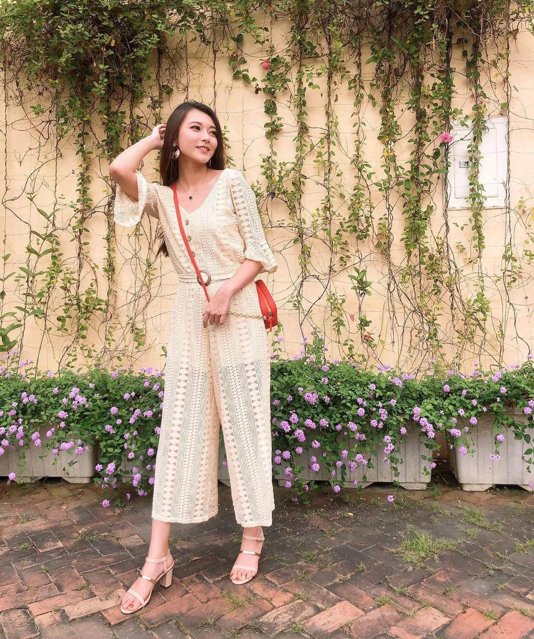 Beautiful international student model Zhang Shuqing Annie is as ...