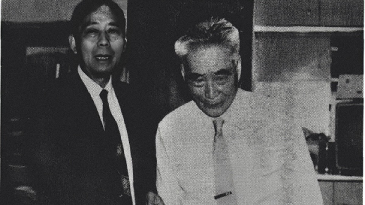 In 1948, a document from the enemy army was captured in the Huaihai ...