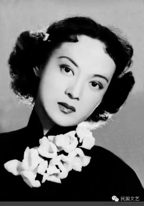 Zhou Xuan and other actresses in 1949 rare group photos of ten ...