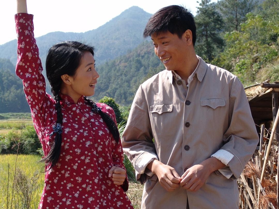 Feng Xia in Yu Hua's Novel "To Live": The Girl Who Is Not Favored - iNEWS