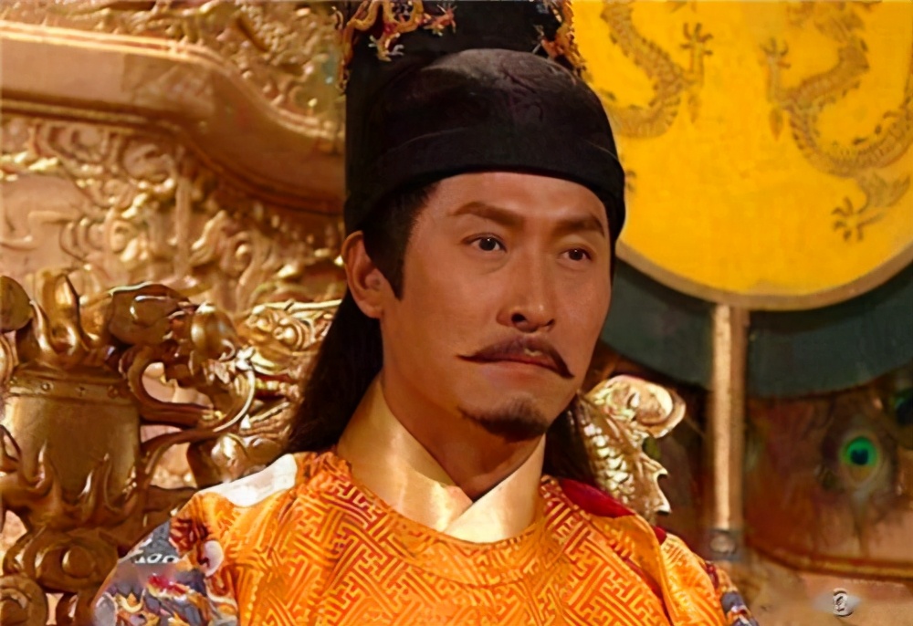 The minister refused to kneel down to worship the new emperor and was ...