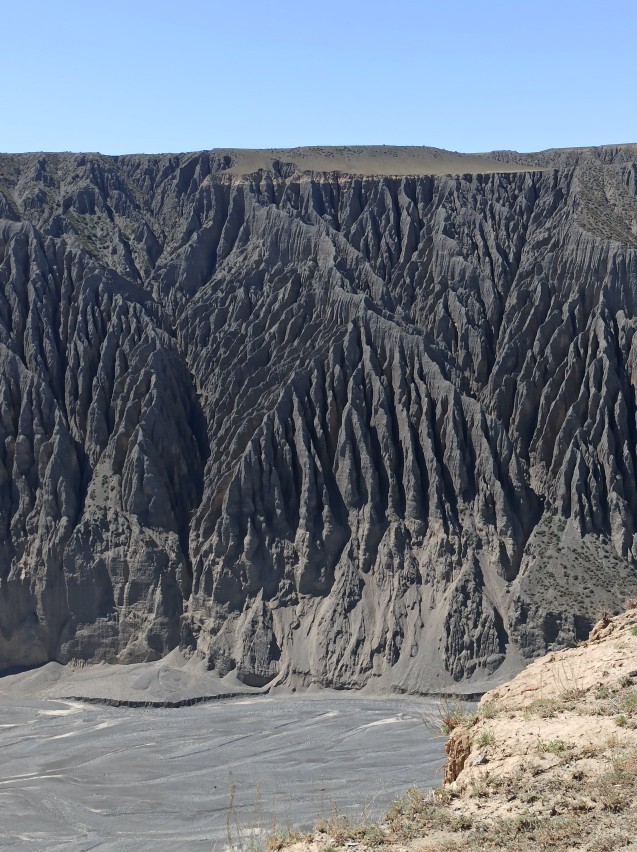 The magical Dushanzi Grand Canyon - iNEWS