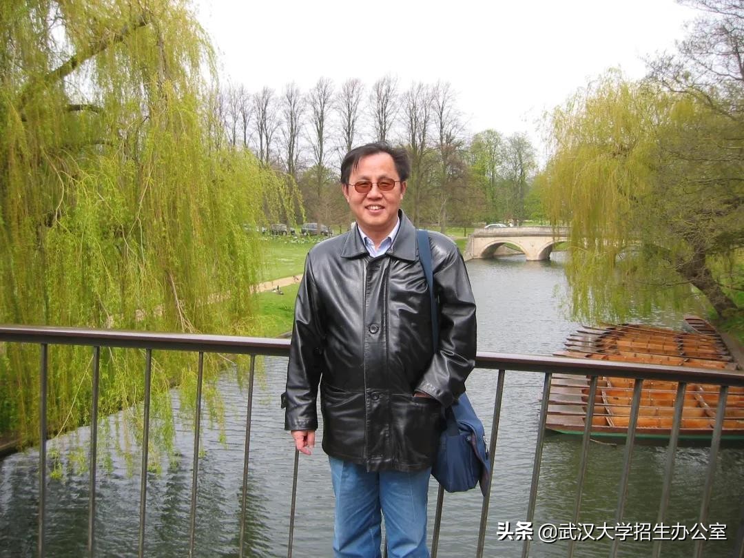 The first Chinese!The professor who has just joined Wuhan University ...