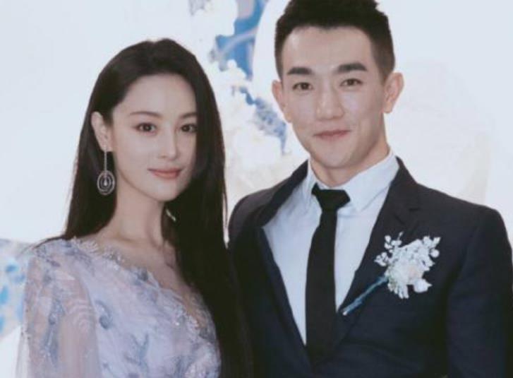 It is too sweet!Zhang Xinyu posted photos of He Jie for her husband's birthday, fulfilling her ...