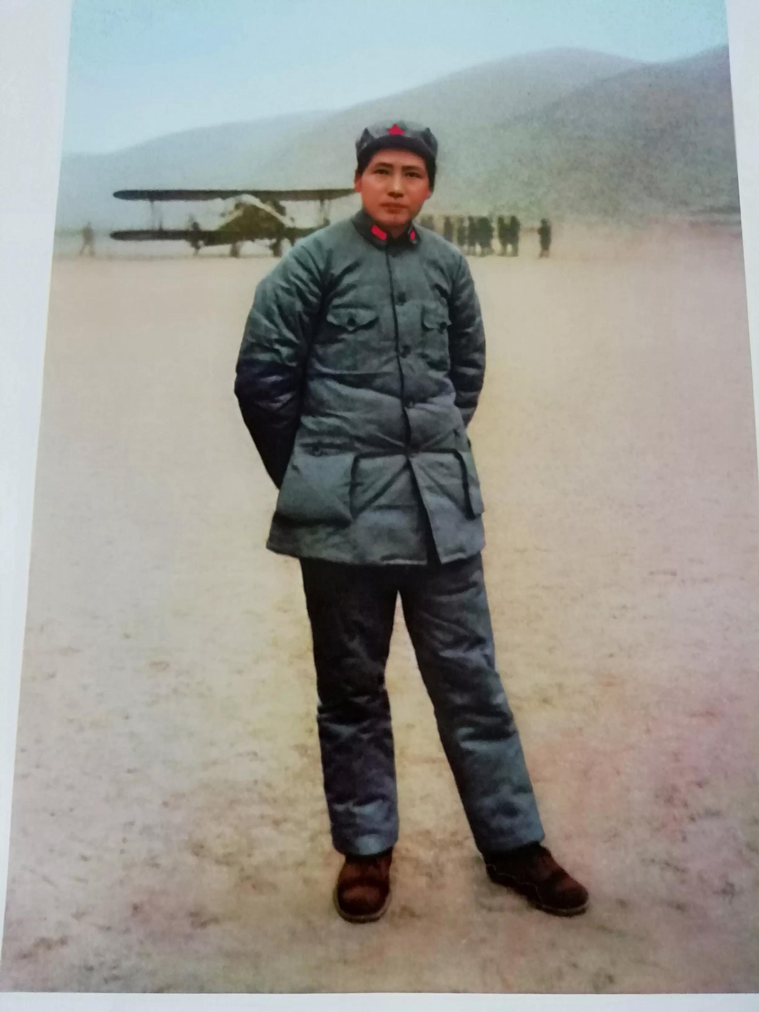 Selected photos of Comrade Mao Zedong - iNEWS