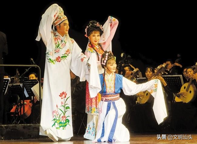 Classic Reappearance of Famous Pieces in Chaozhou Opera - iNEWS