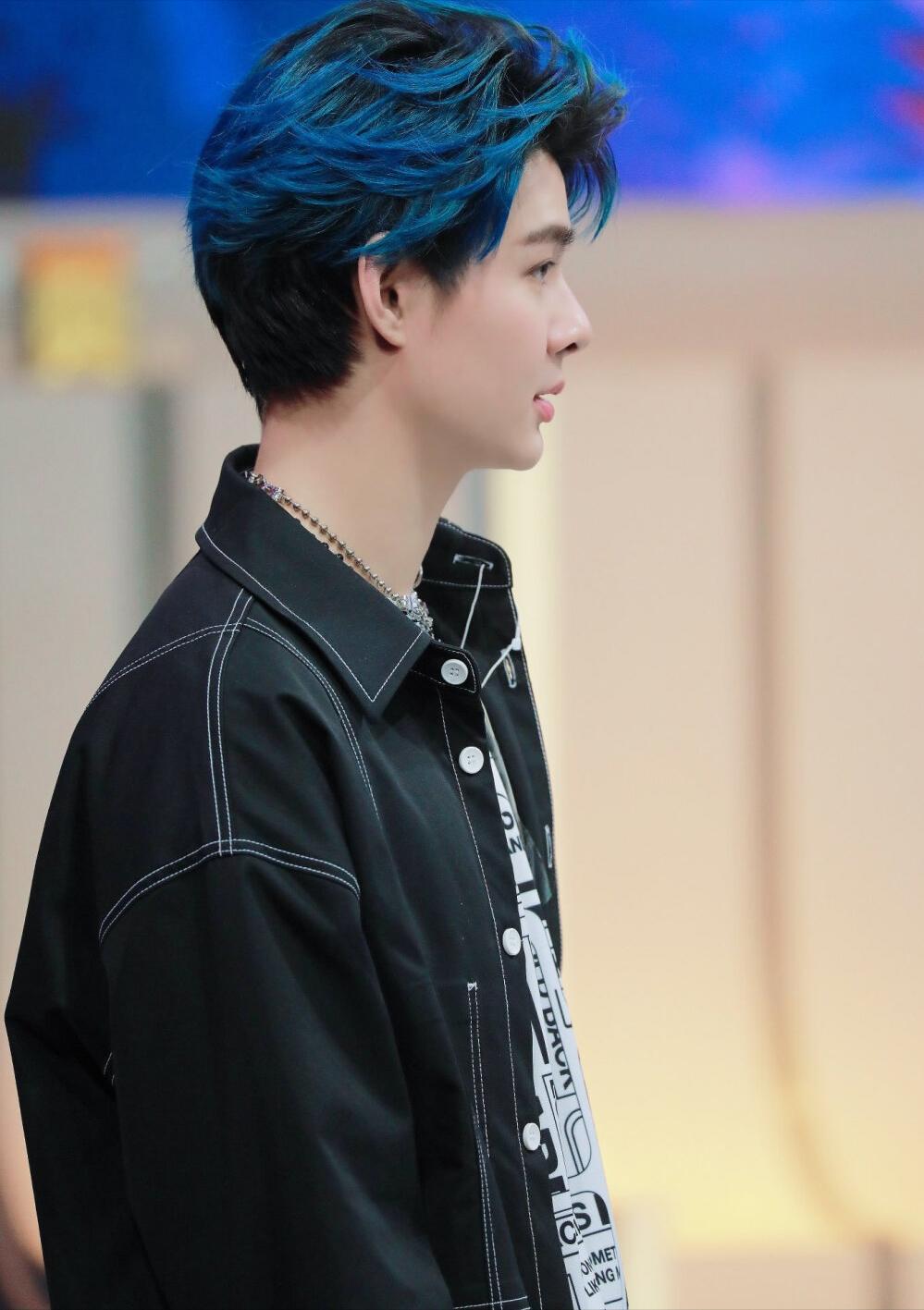 Thai boy blue hair style: sweetheart yyds, Mr. Miao is easy to control ...