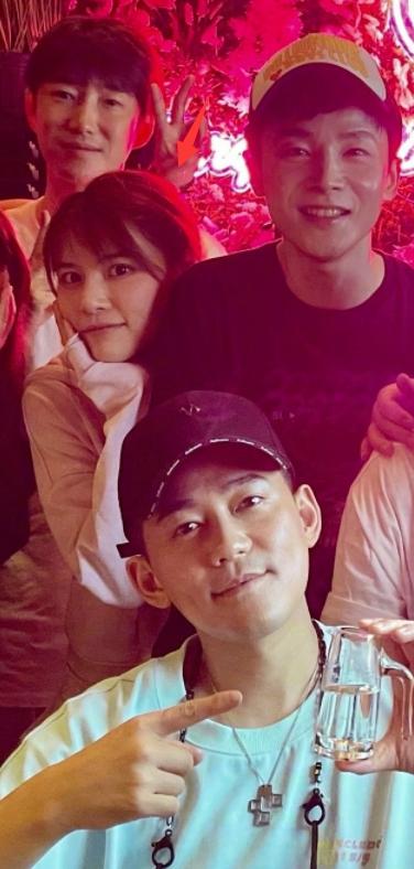 Su Xing and He Jie Jiang Chao and other dinners, rumored girlfriend Liao Yuchen appeared on the ...