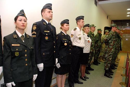 Military rank identification of each country: North Macedonia - iNEWS