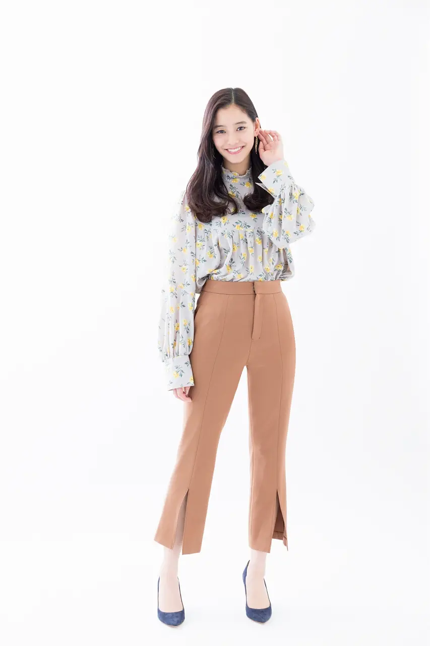 Shinki Yuko, does this Japanese model look like Reba or Naza? - iNEWS