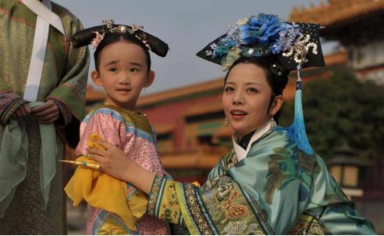 Puyi abdicated the palace maids and was expelled from the palace. Why ...
