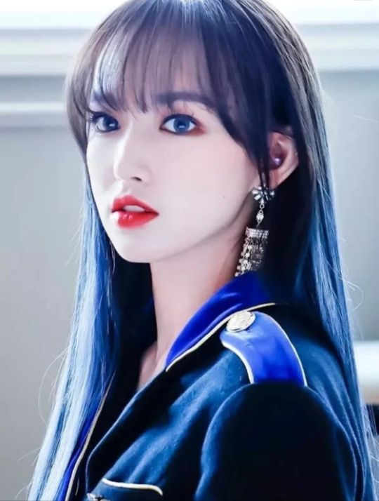 Cheng Xiao Photo Album - iNEWS