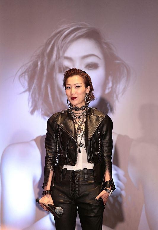 Sammi Cheng still has a "rebellious spirit" at a young age, and his ...