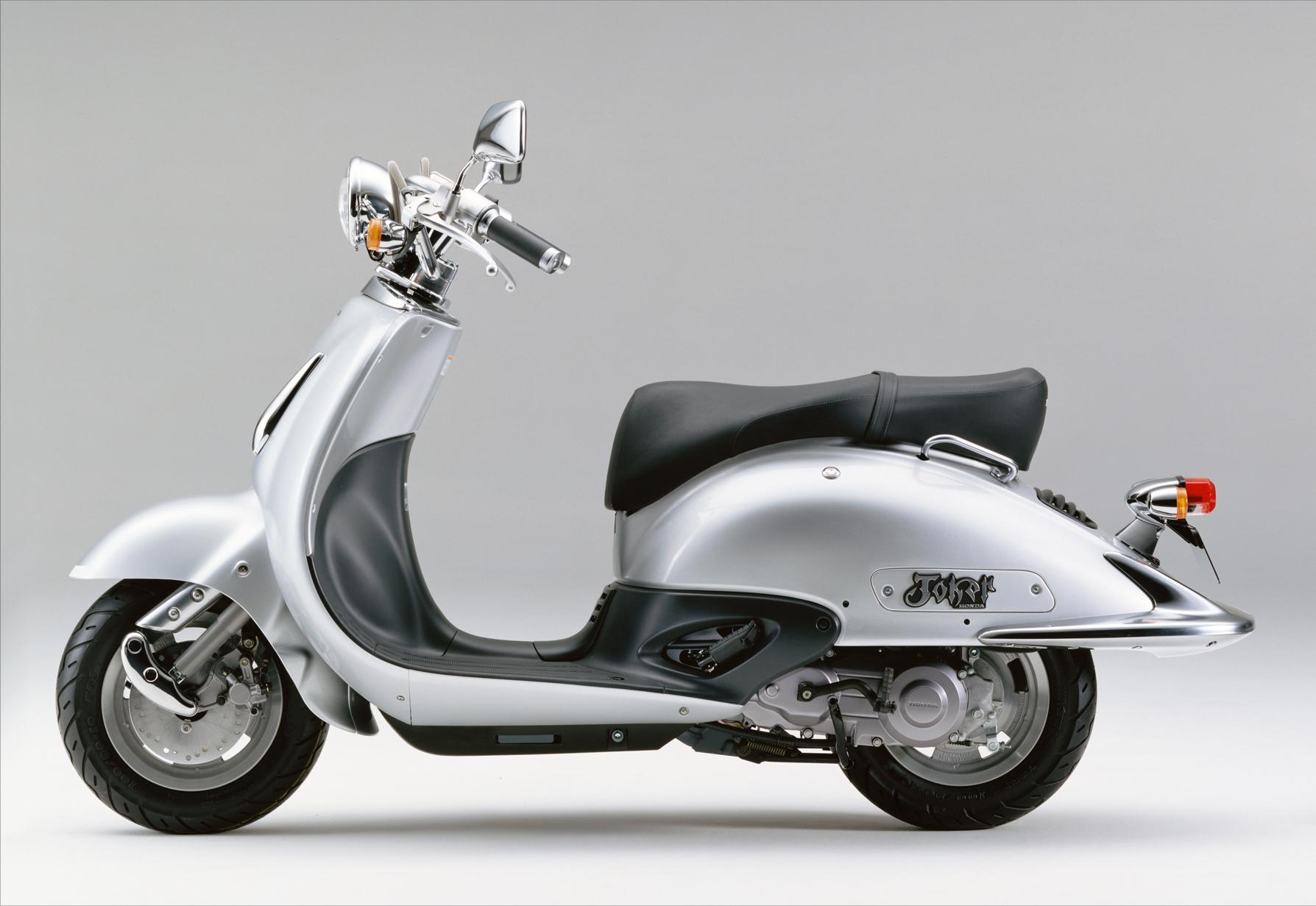 Deja vu, it turned out to be an American scooter—Honda Joker - iNEWS
