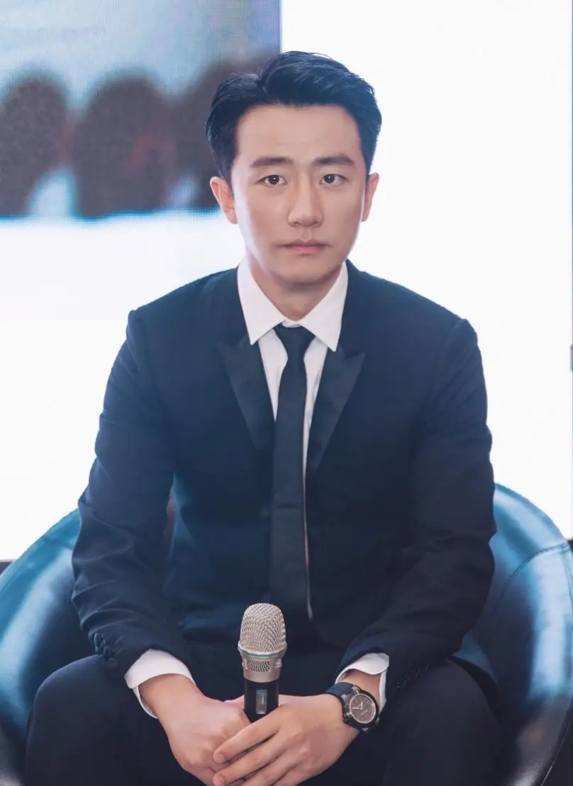 Entertainment News: Xiao Zhan, Huang Xuan, Yang Yang, Qi Wei, Wang ...