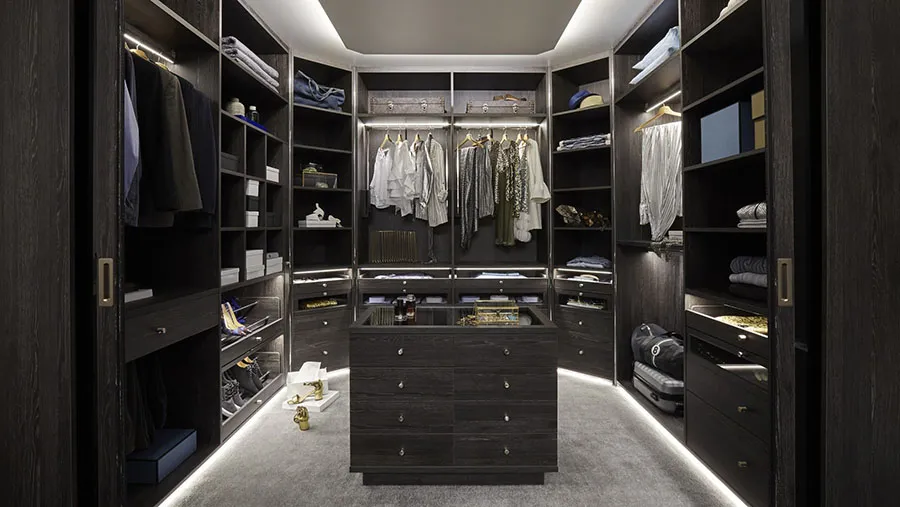 Small apartment also has a coat room, 2m2 can be done! Wardrobe layout ...