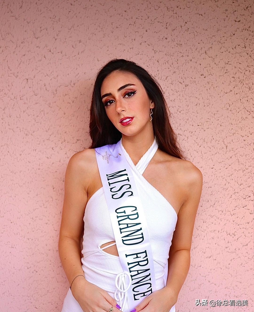 In the 2021 French beauty pageant, there were only 6 contestants ...