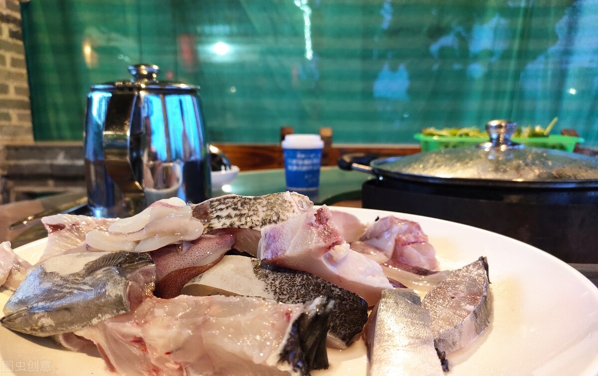 What are the must-eat specialties in Sanya? - iNEWS