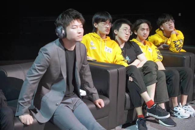 QG3-1 defeated MTG to advance to the playoffs with 8 consecutive victories!Coach Lin regrets it ...