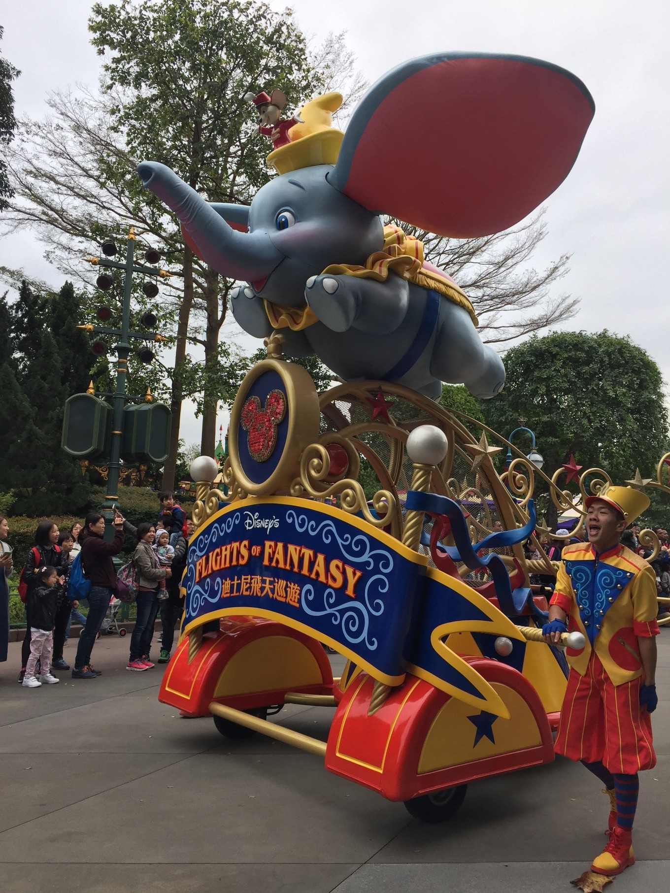 7-day girlfriend tour in Hong Kong - iNEWS