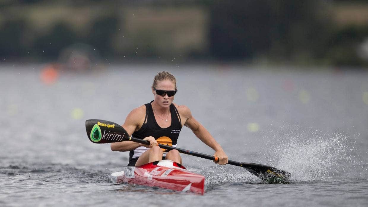 Lisa Carrington: Kayak Titan, Devil Muscle Girl, Won 3 Gold in Tokyo ...