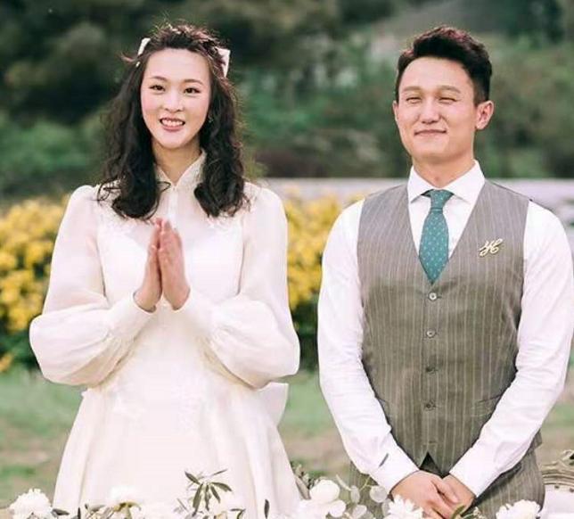 Hui Ruoqi gave birth to her daughter and was promoted to mother!The 12 ...