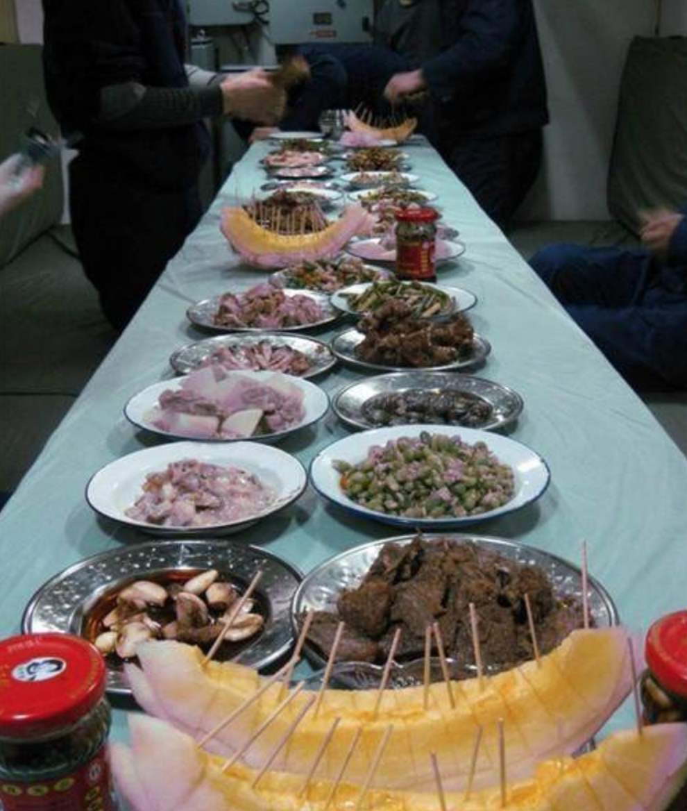 The highest food standard of the whole army, what do the pilots and ...