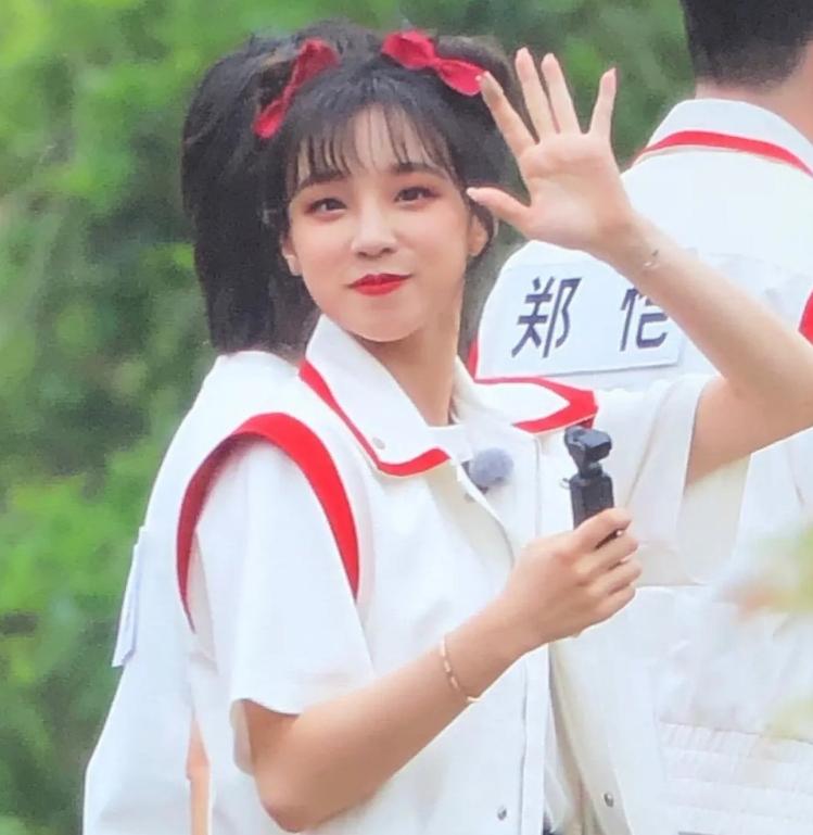 "Run" Huzhou Reuters, Song Yuqi appeared in the opening dance, Tan ...