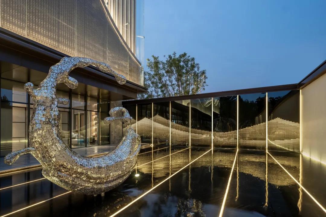 In the first half of the year, the return rate of Zhongliang Holdings ...