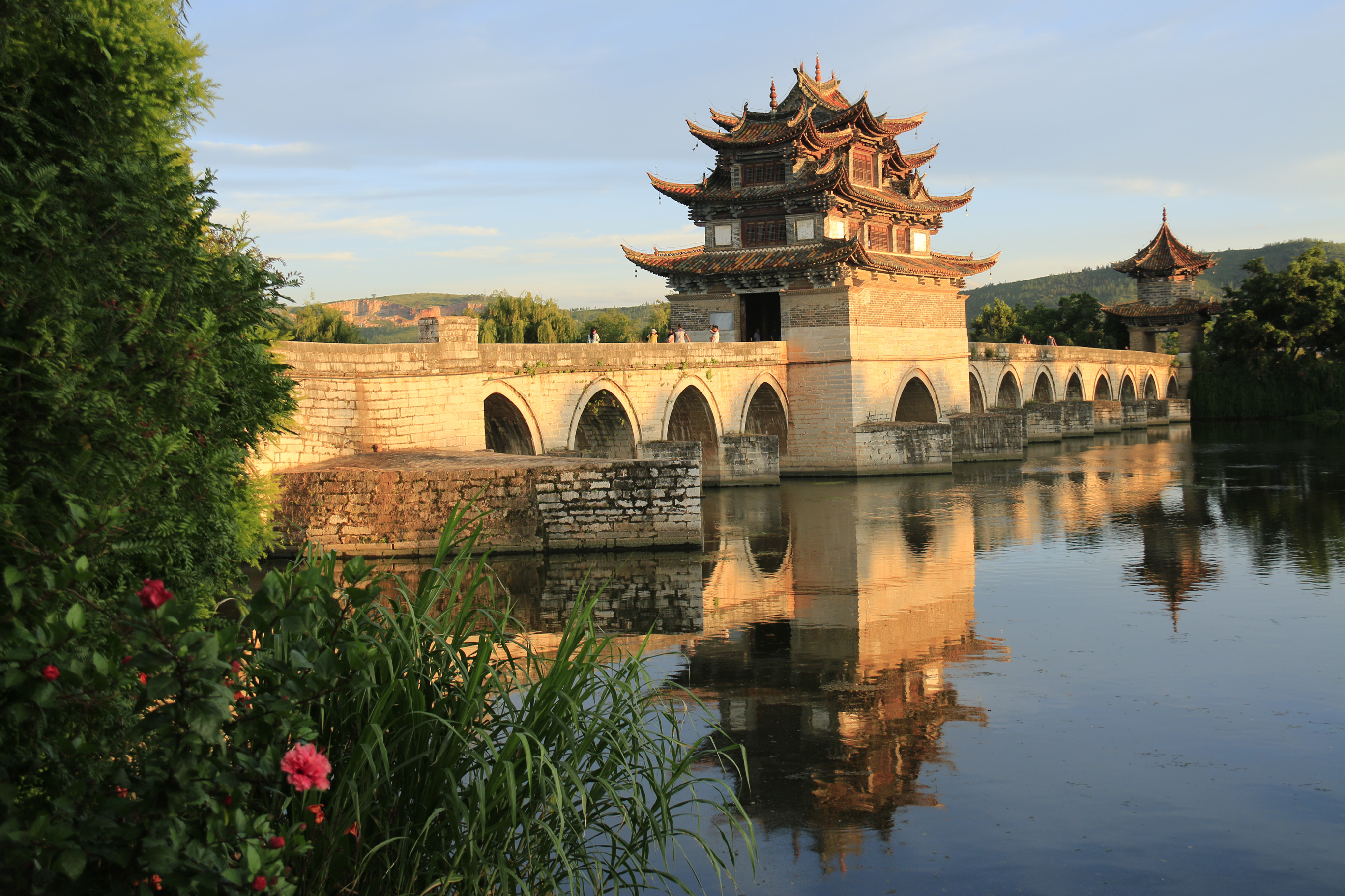 "Ancient Bridge Sunset" and "Rainbow Yinghui" of Shuanglong Bridge and ...