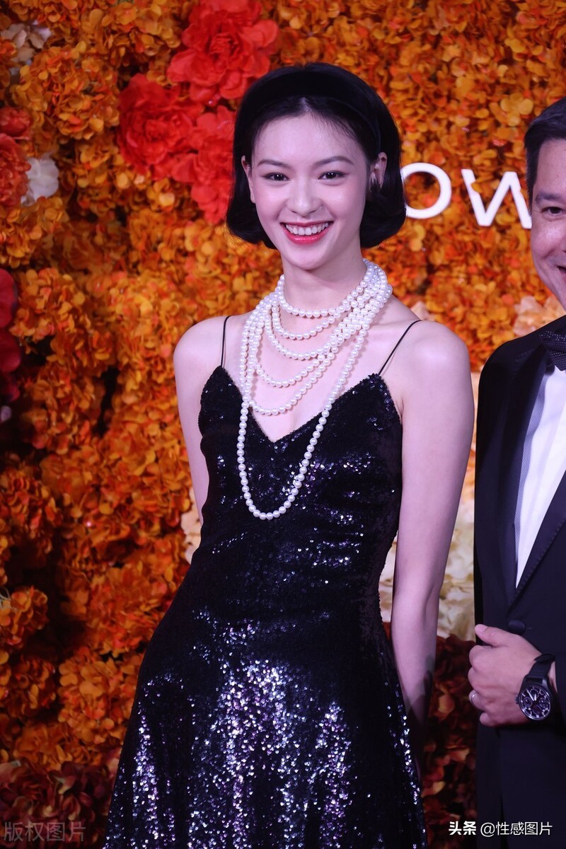 Yang Mi, He Sui, Du Juan, Tong Yao, Qiu Tian, Zhang Junning, Chen Yu ...