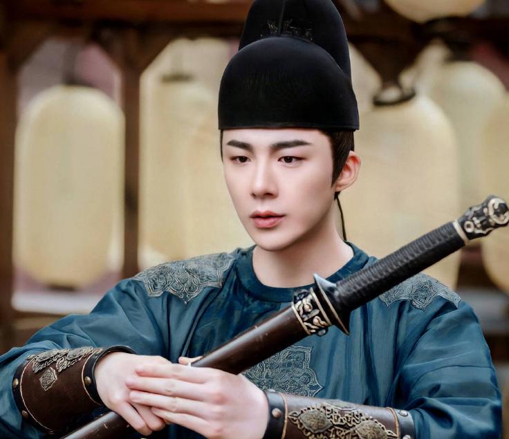 Liu Yuning's transformation from an internet celebrity to an artist's success is not accidental ...