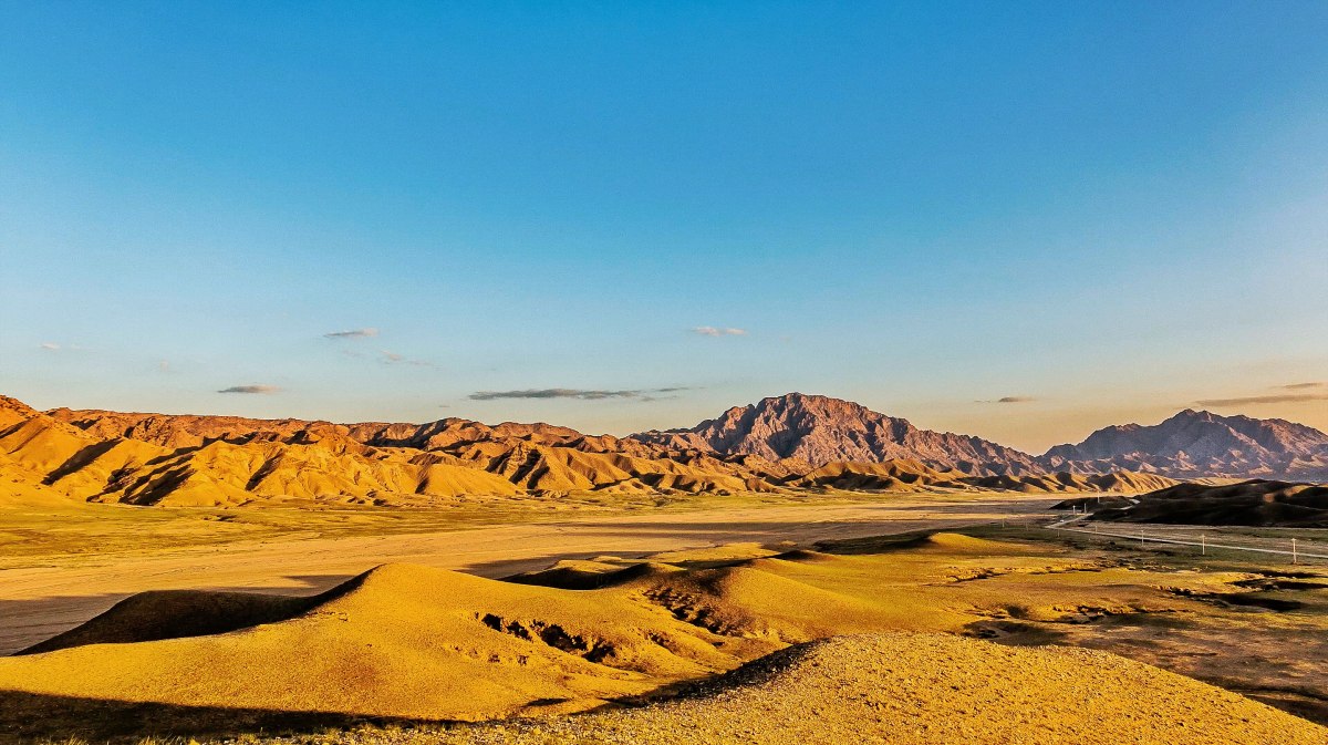 During the National Day holiday, let's travel together in poems and ...