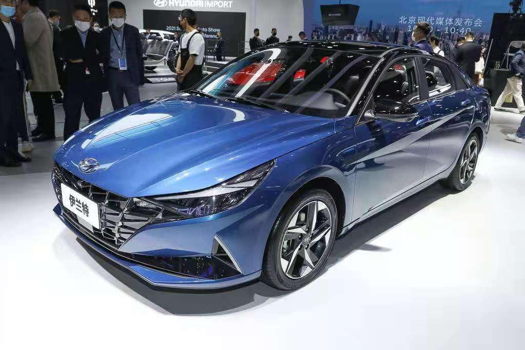 With high beauty and strength, how does the seventh-generation Elantra ...