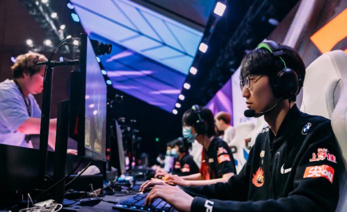 The LPL standings changes, the two teams are determined to advance to ...