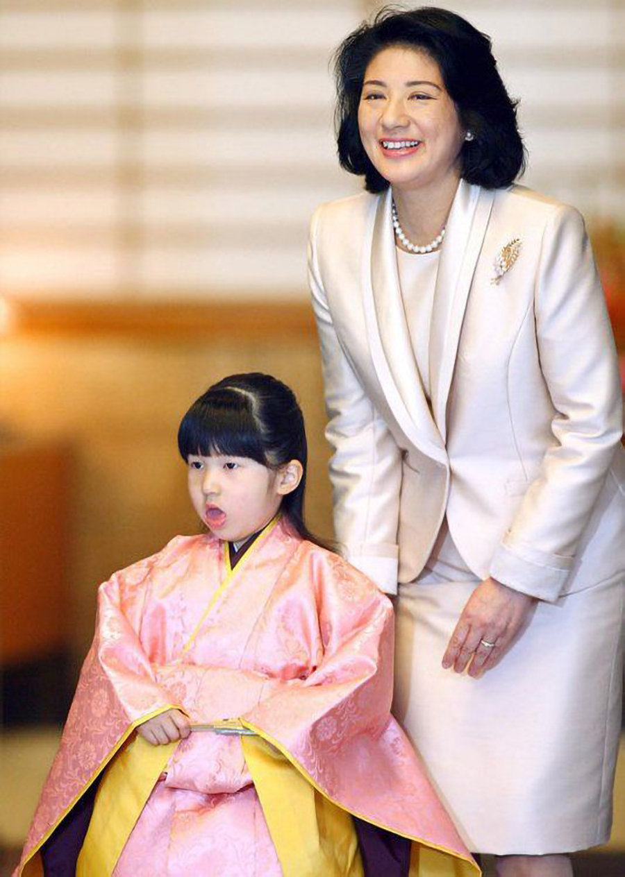 Empress Masako: A promising beautiful diplomat whose life came to an ...
