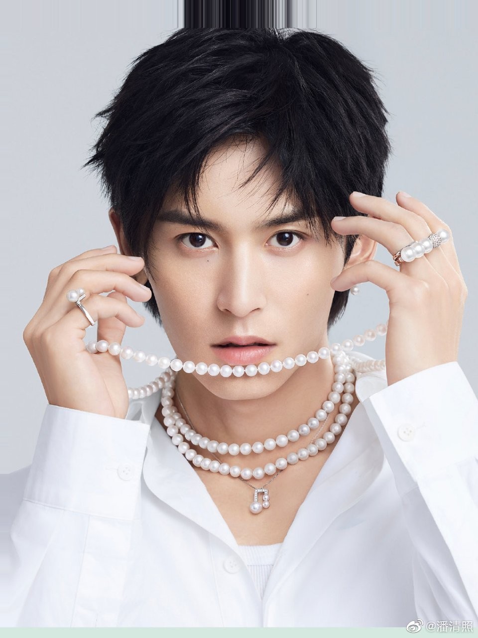 Zhang Zhehan's endorsement was stepped on by fans, and he became the ...